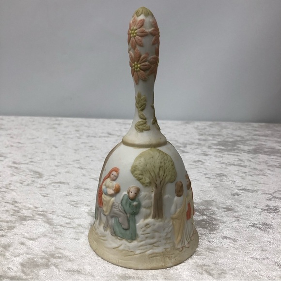 Lefton | Holiday | Vintage 982 Lefton Nativity Bell The Christopher ...